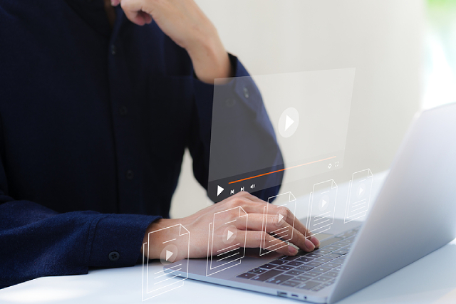 Leveraging AI Avatars for Corporate Training & Development